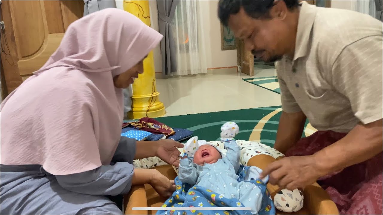 MANG IHIN BAHAGIA PERTAMAKALI KETEMU CUCU 🥰🥰🥰 - YouTube