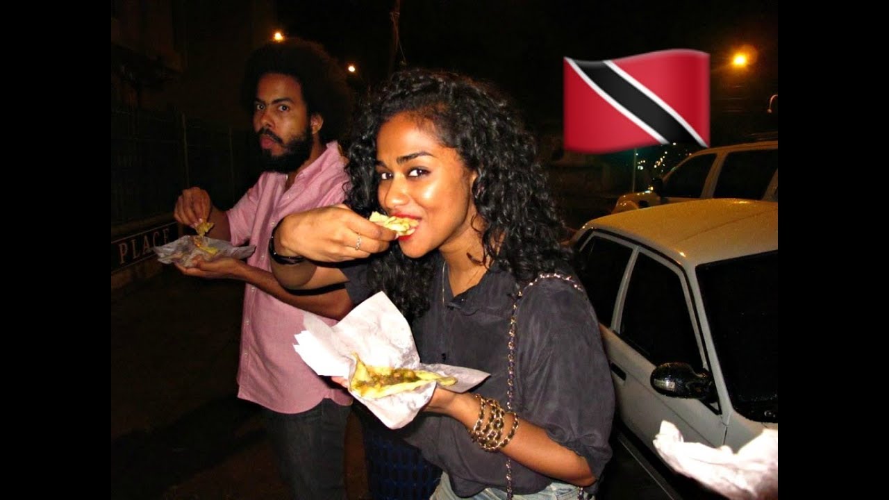 Doubles 🇹🇹 Being Served To Tourists In Trinidad | What About The ...