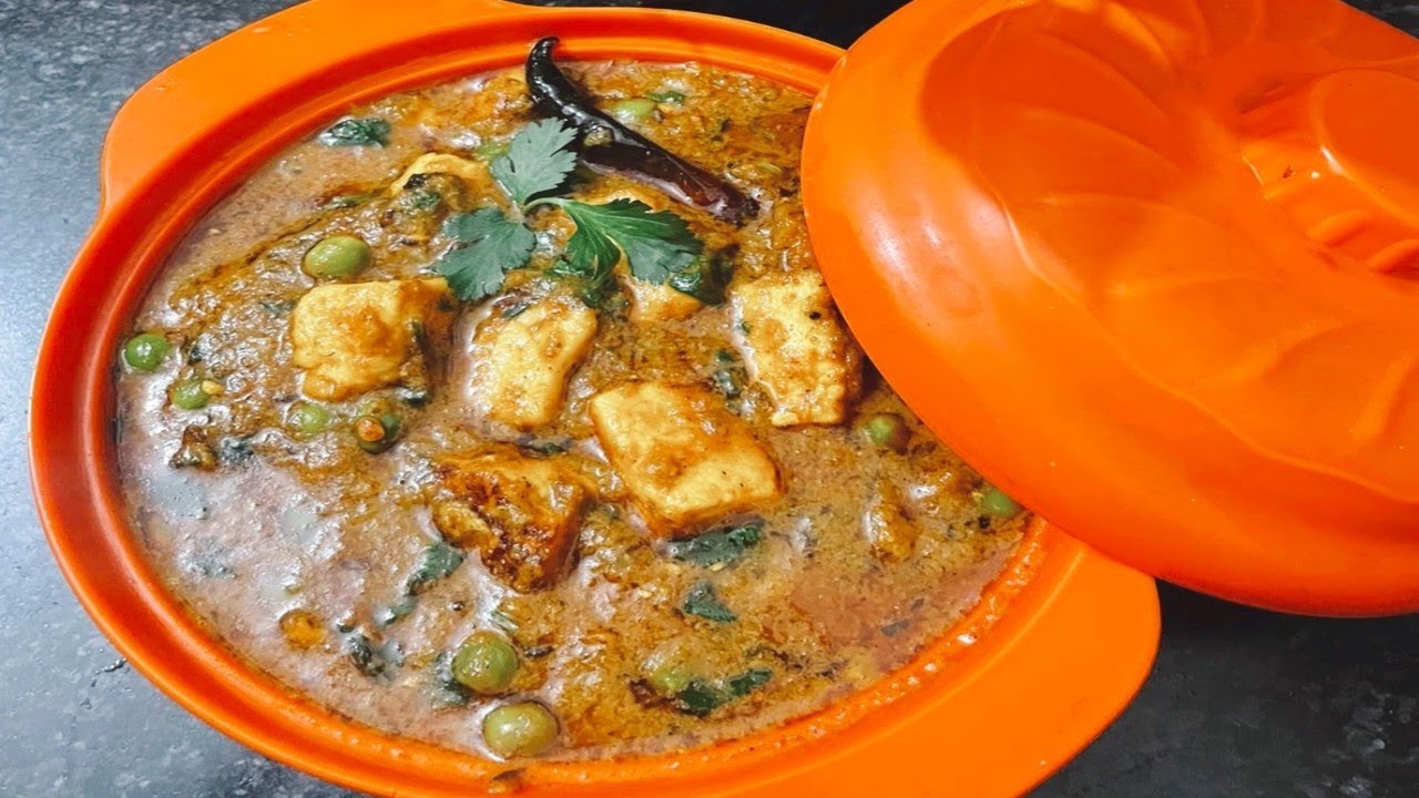 Matar paneer recipe 😋 secret soft paneer masala gravy recipe.... - YouTube