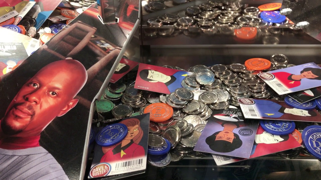 Dave and Busters Star Trek Coin Pusher M'Reiss Hologram Minions - YouTube