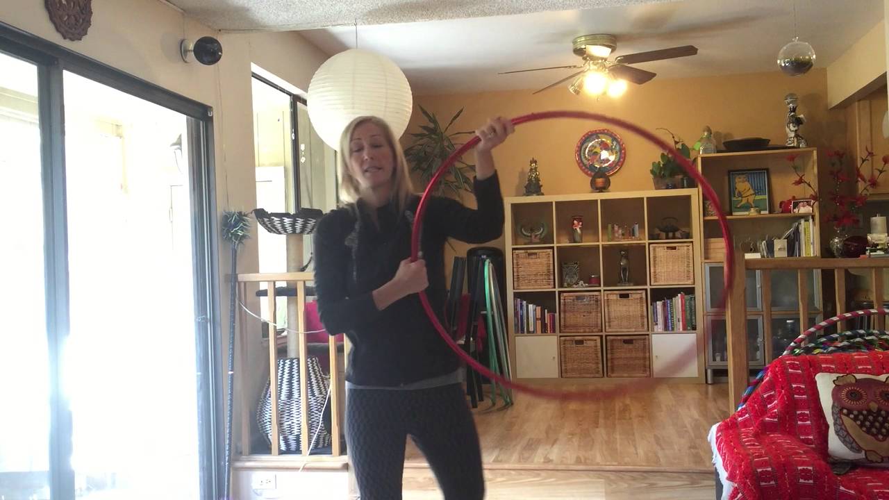 Hoop Tutorial-2 Handed Vertical Fold - YouTube