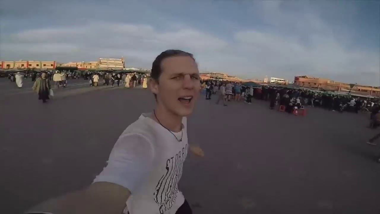 Este hombre escapando de la policia y pasa esto - YouTube