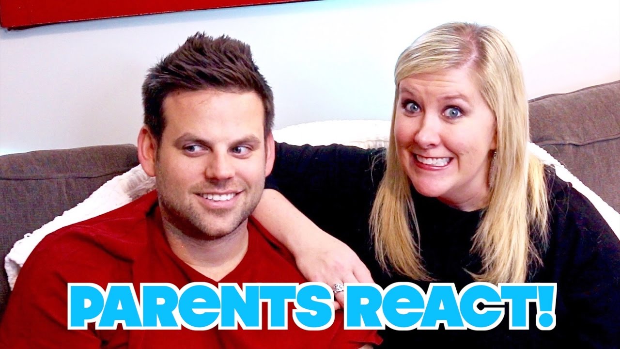 PARENTS REACT TO OLD BABY PRODUCTS - YouTube