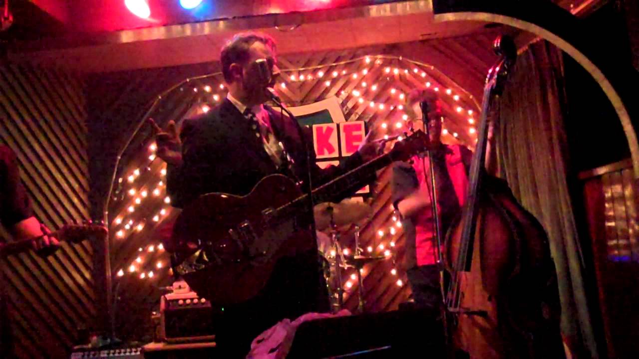 Joe Finkle & The 7/10 Splits "Baby Let's Play House" Live At The Smoke ...