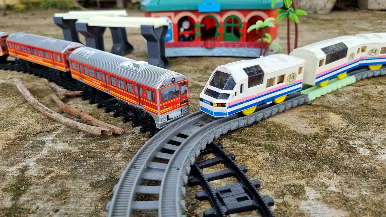 Merakit Mainan Kereta Api Plarail Furano Express, Kereta Api City Train ...