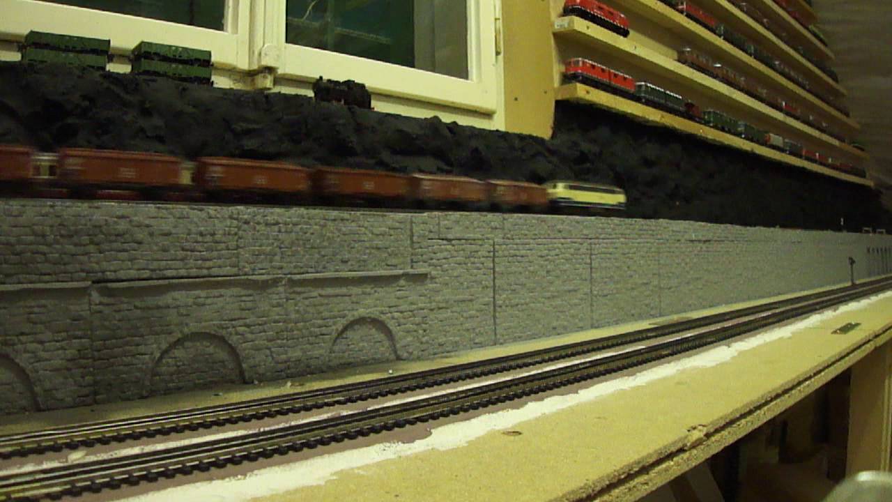 Trix Express Trains – Fahrbetrieb mit BR 103 und BR217 Teil 1 - YouTube
