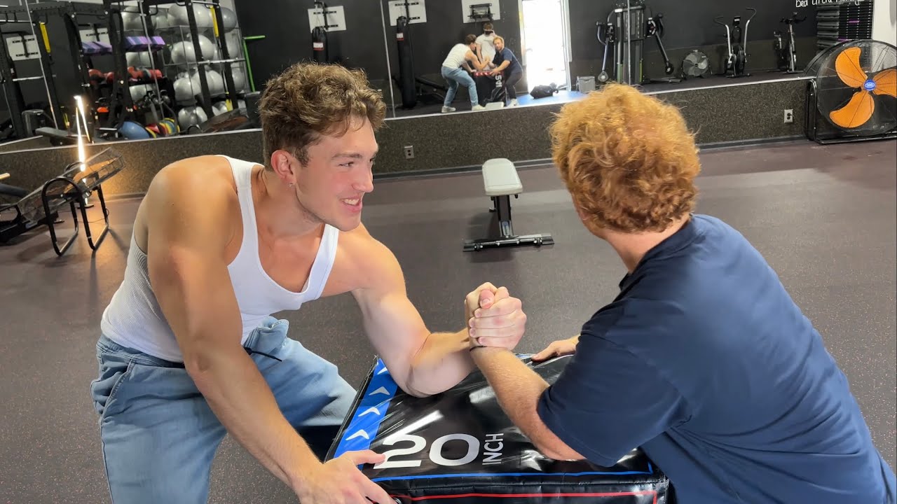 Arm Wrestling Training With Bodybuilders - YouTube