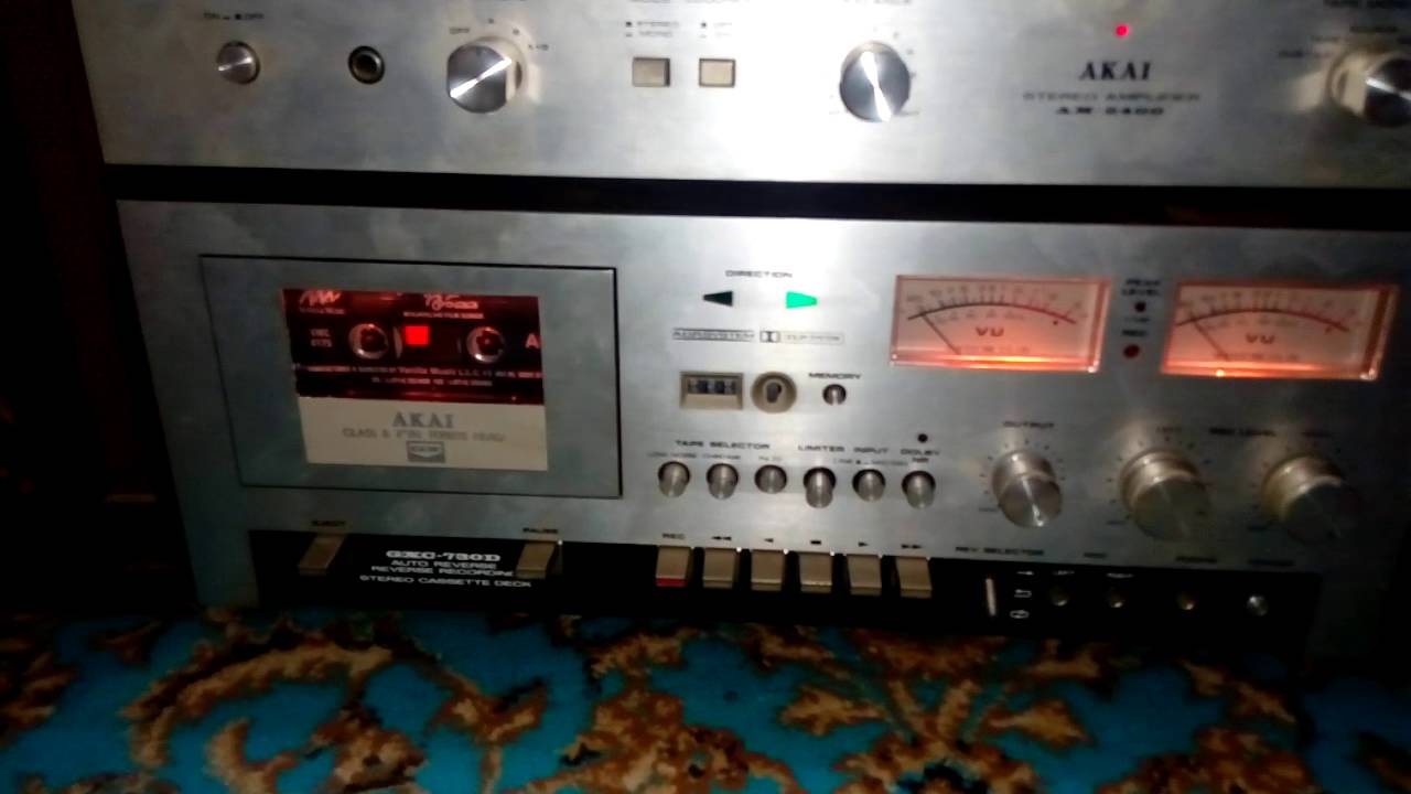 Akai old vintage - YouTube