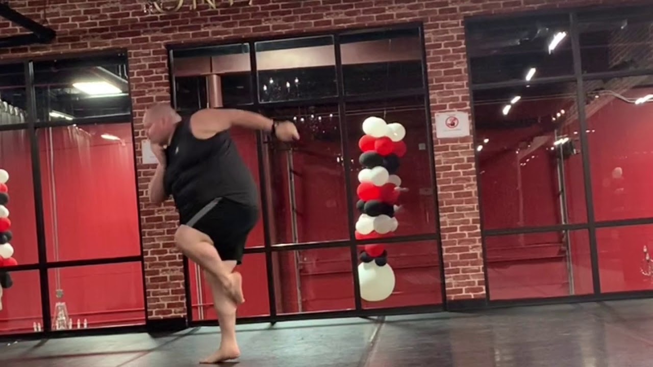 "I Dare You" by Kelly Clarkson || Erik Cavanaugh Dance Video - YouTube