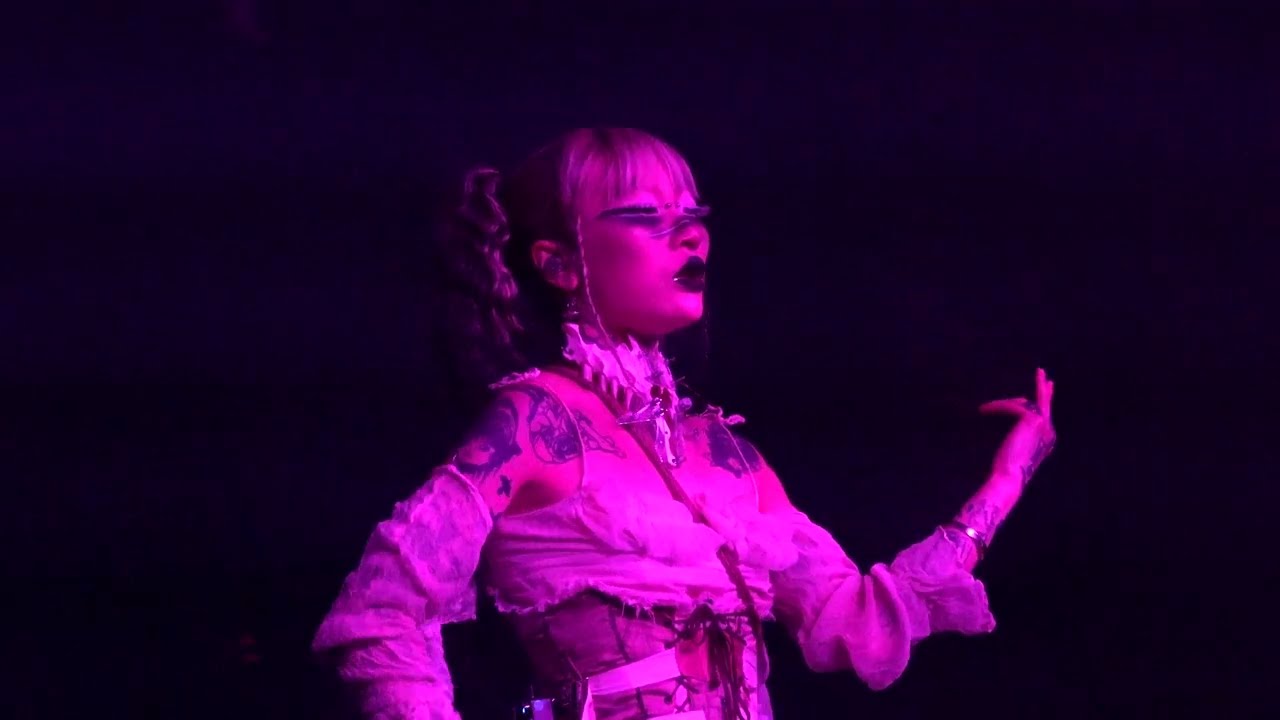 yeule - Too Dead Inside @ Bowery Ballroom 07-28-22 - YouTube