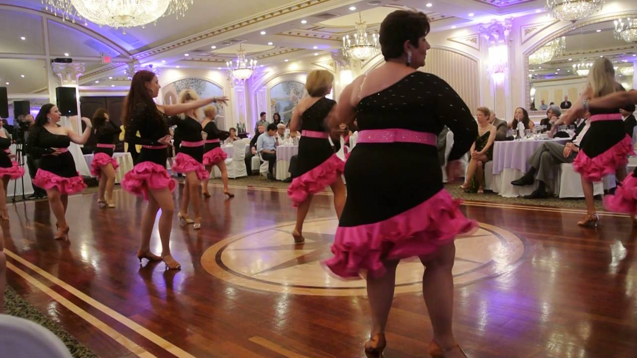 FORMATION GIRLS TEAM DANCE OBSESSION - YouTube