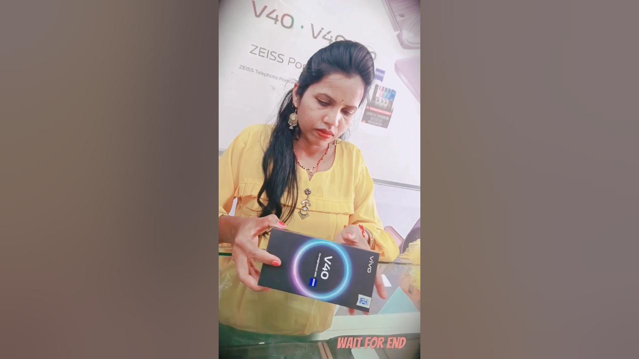 Vivo V40 Unboxing Video 5G 📲 #shorts #youtubeshorts #trending - YouTube