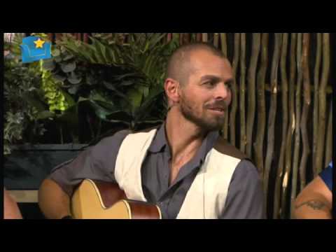 Toks 'n Tjops: Beeskraal - YouTube