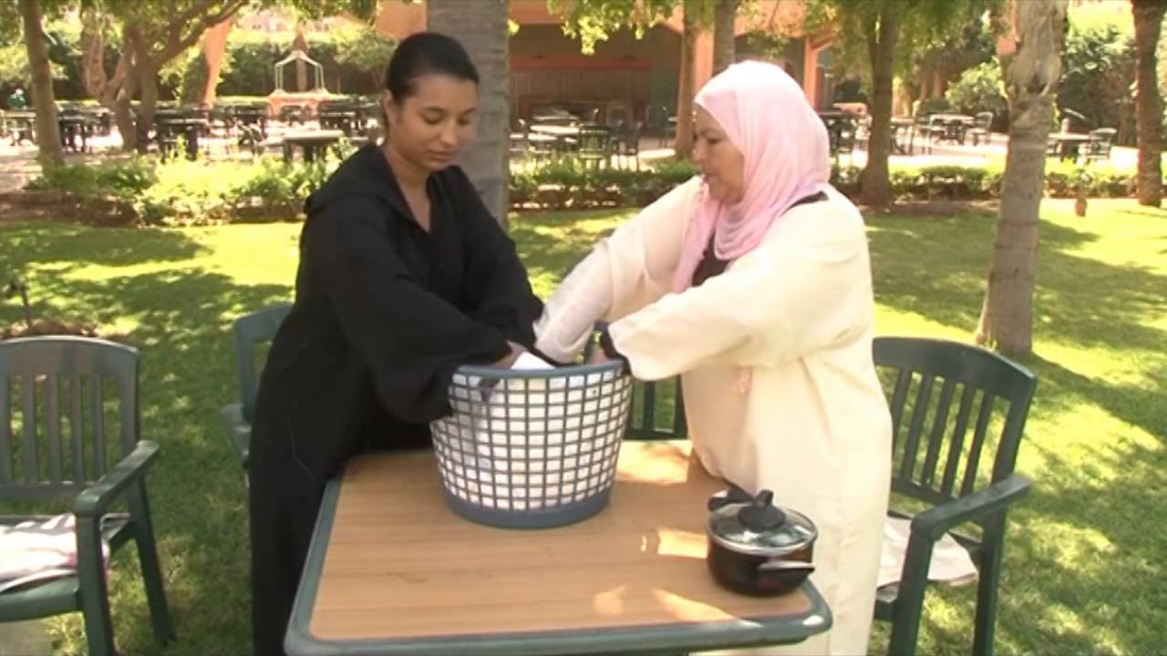 Solar Cooking Training Video - YouTube