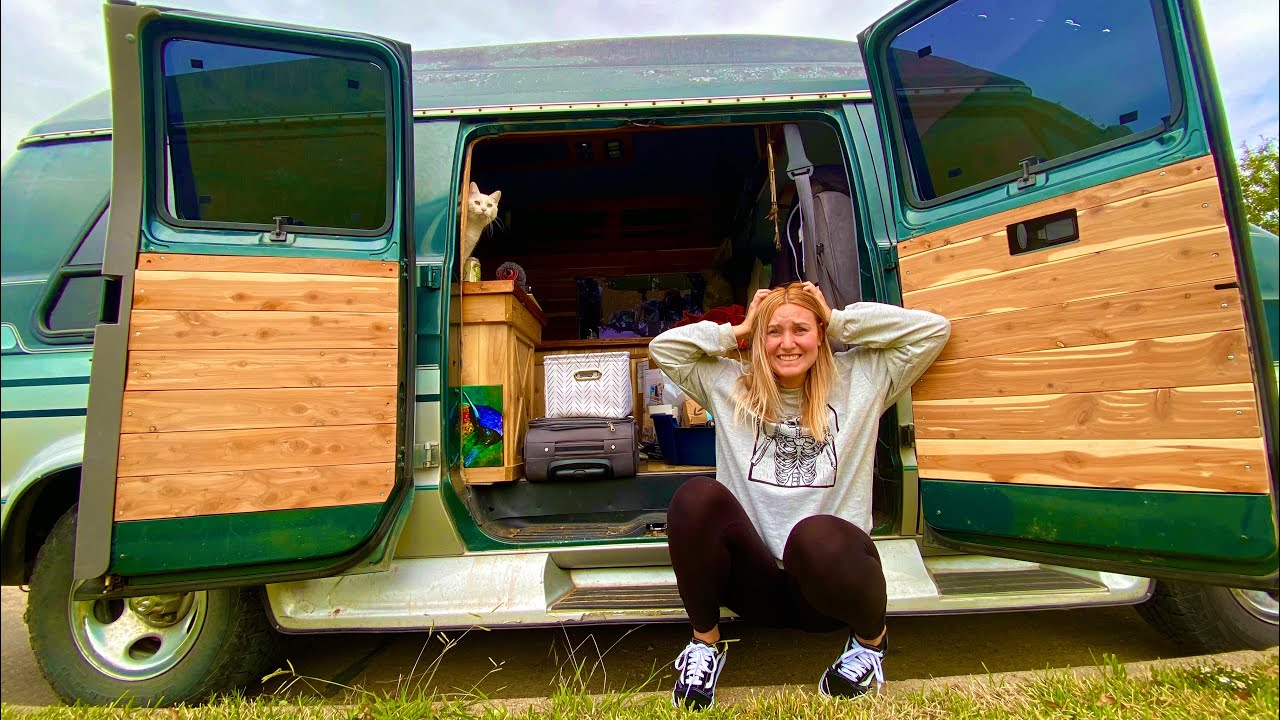 Cleaning & Organizing My Van...It’s a mess | VAN LIFE OFF GRID - YouTube