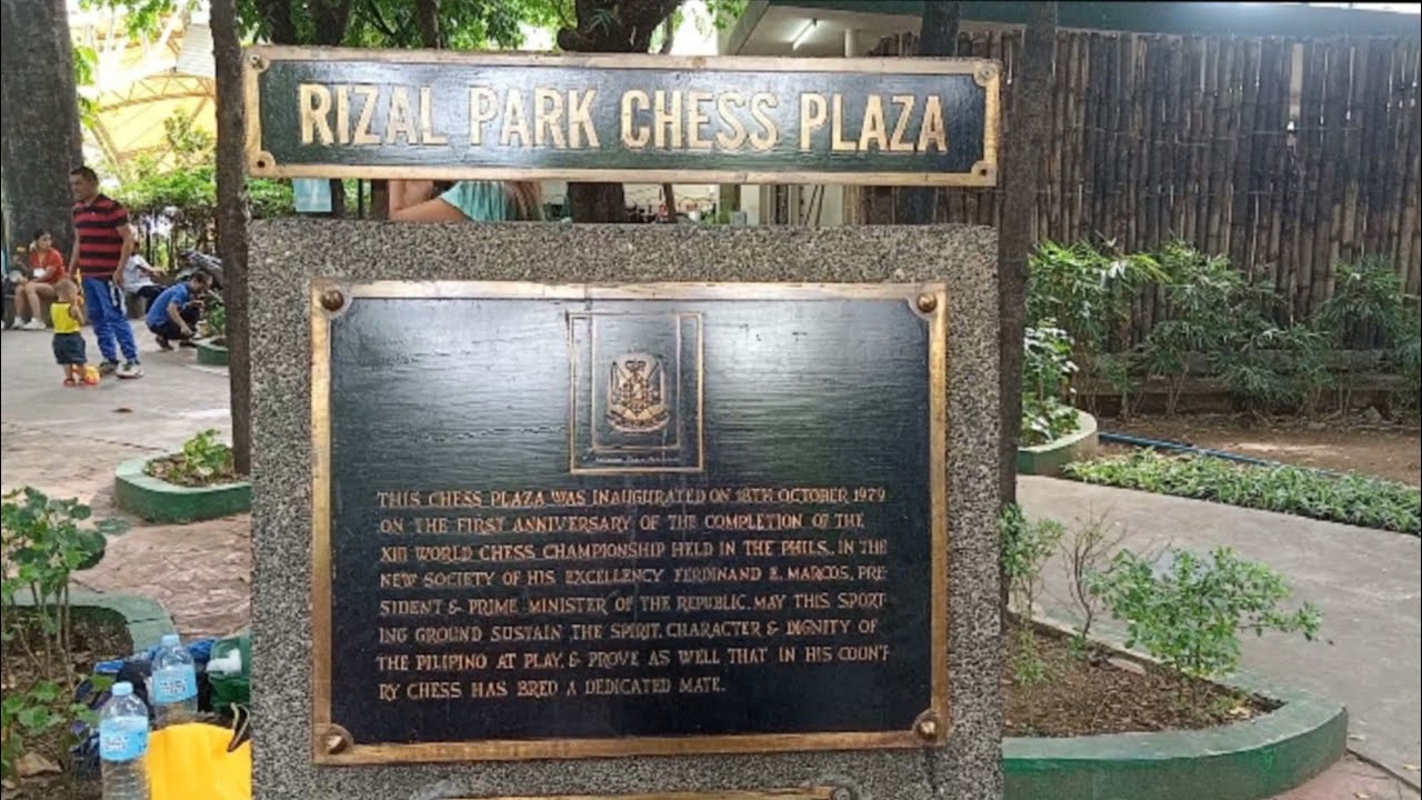 Chess plaza Rizal Park - YouTube
