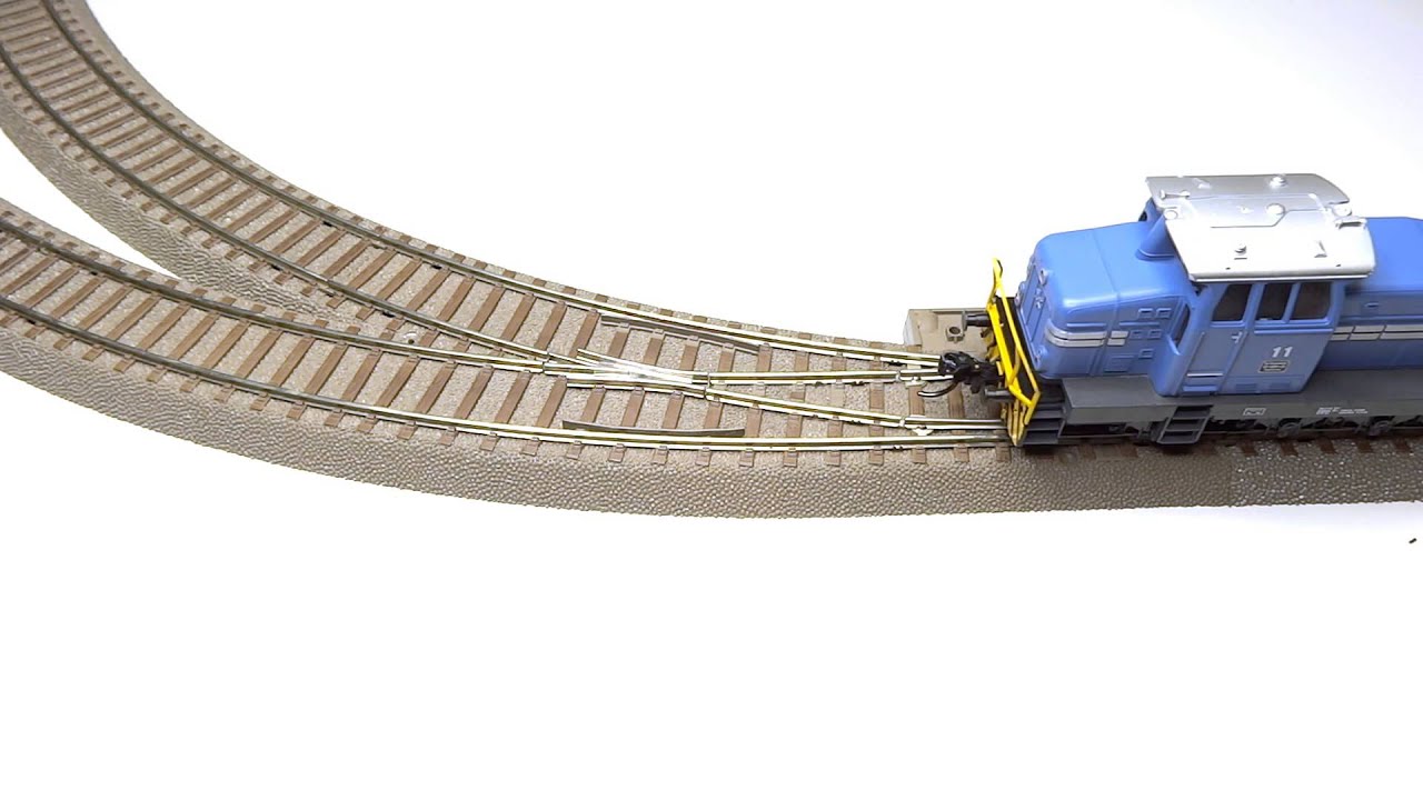 DCC Stay-alive for locos with limited space - micro buffer caps - YouTube