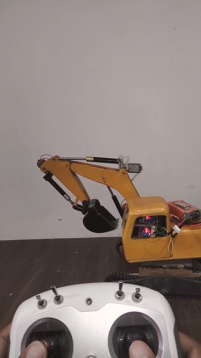 Homemade Arduino jcb excavator #shorts #jcb #rcexcavator #trending # ...