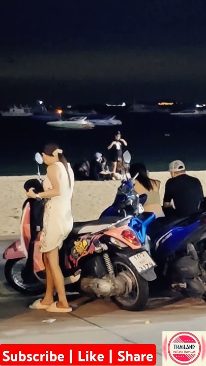 Lots Girls Waiting For Friends Near Pattaya Walking Street Beach Side Youtube
