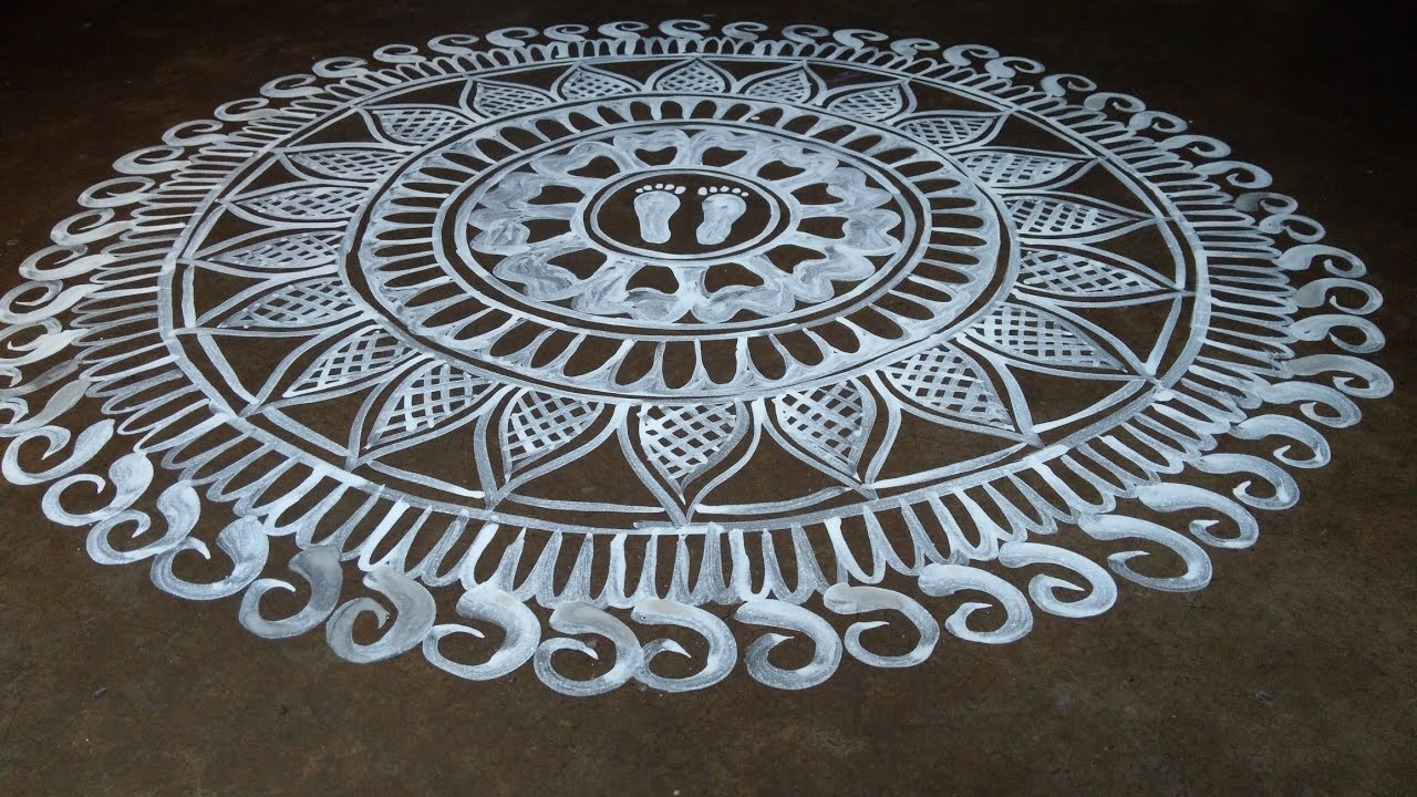 Laxmi puja special beautiful Bangali alpona design - YouTube