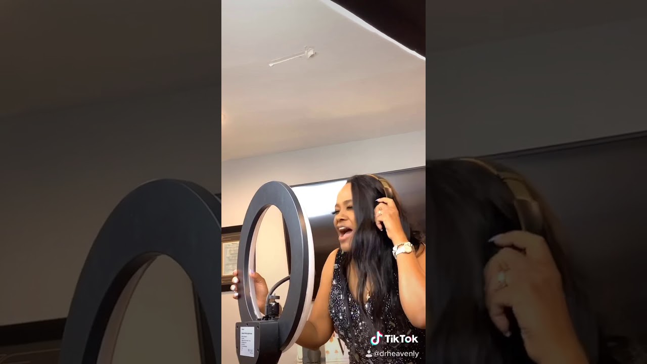 Dr. Heavenly Kimes Lip Syncs Tina Turner's 'Nutt Bush' on #TikTok - YouTube
