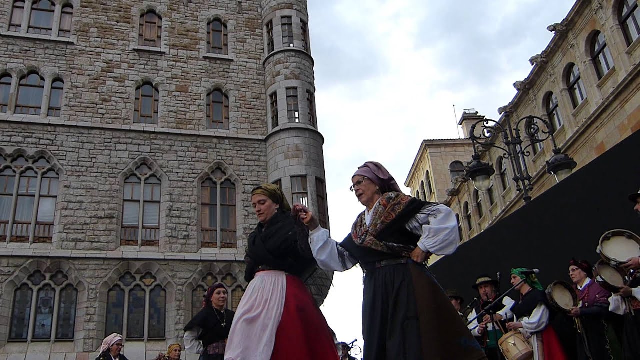 Baile de la Dulzaina 22 junio 14 - YouTube