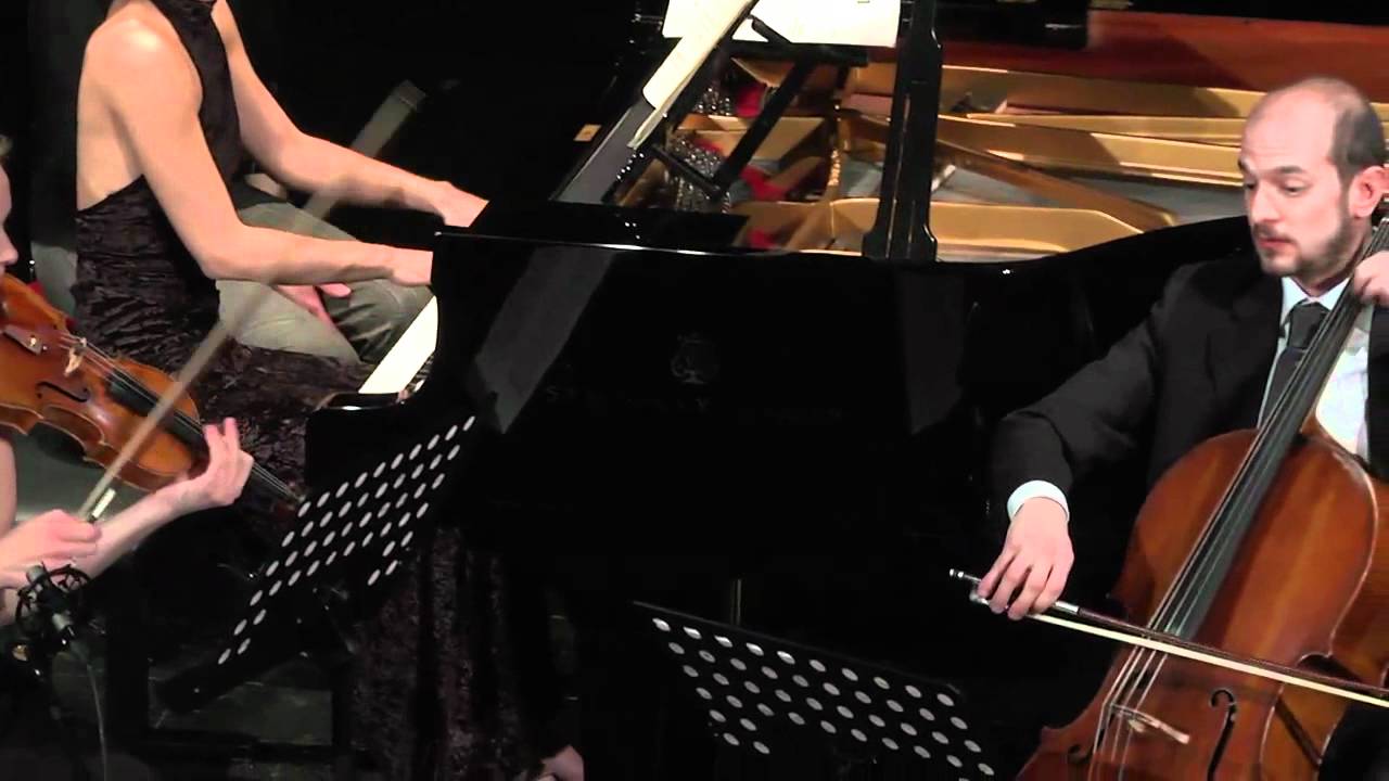 Saskia Giorgini, Laura Marzadori e Augusto Gasbarri in Trio - YouTube