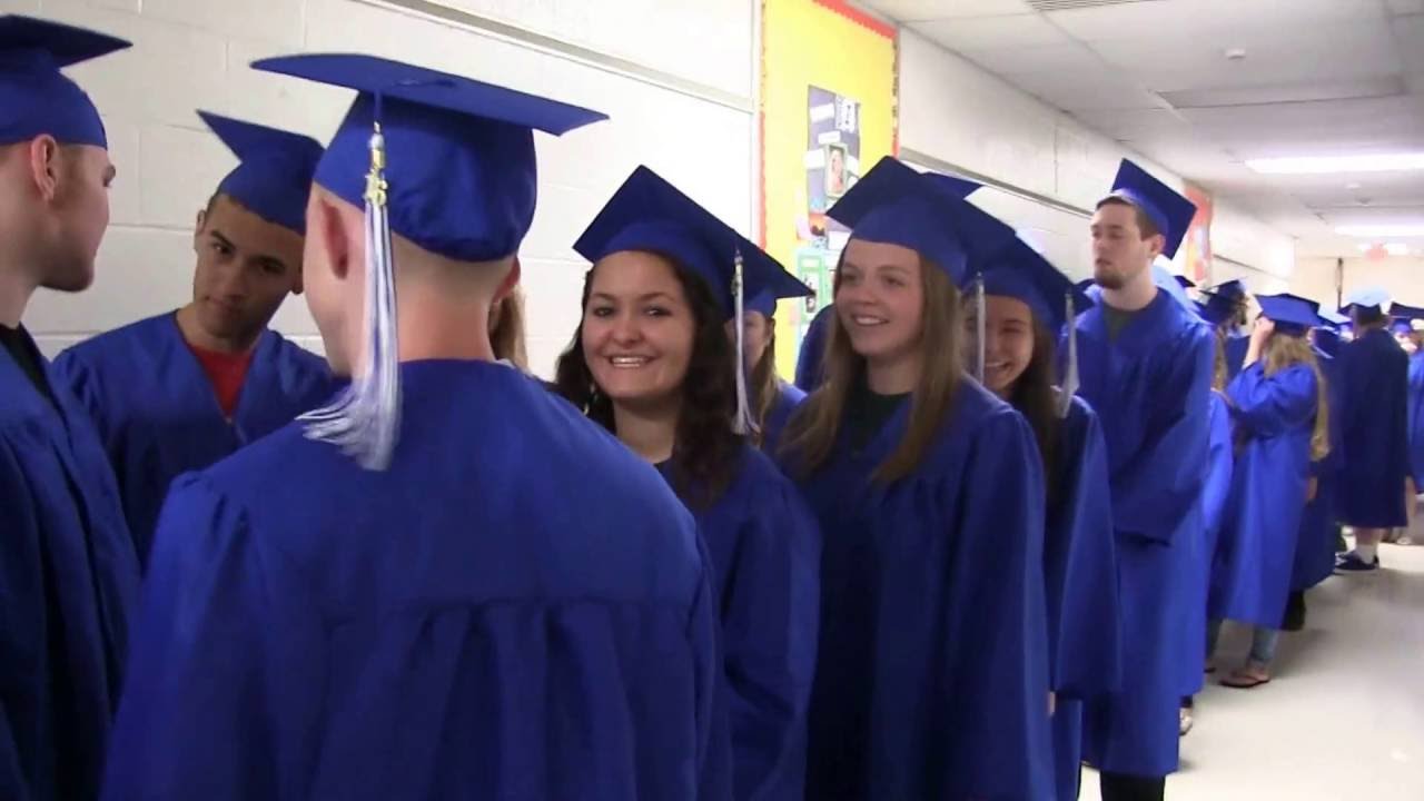 Graduation Hall Walk 2016 - YouTube