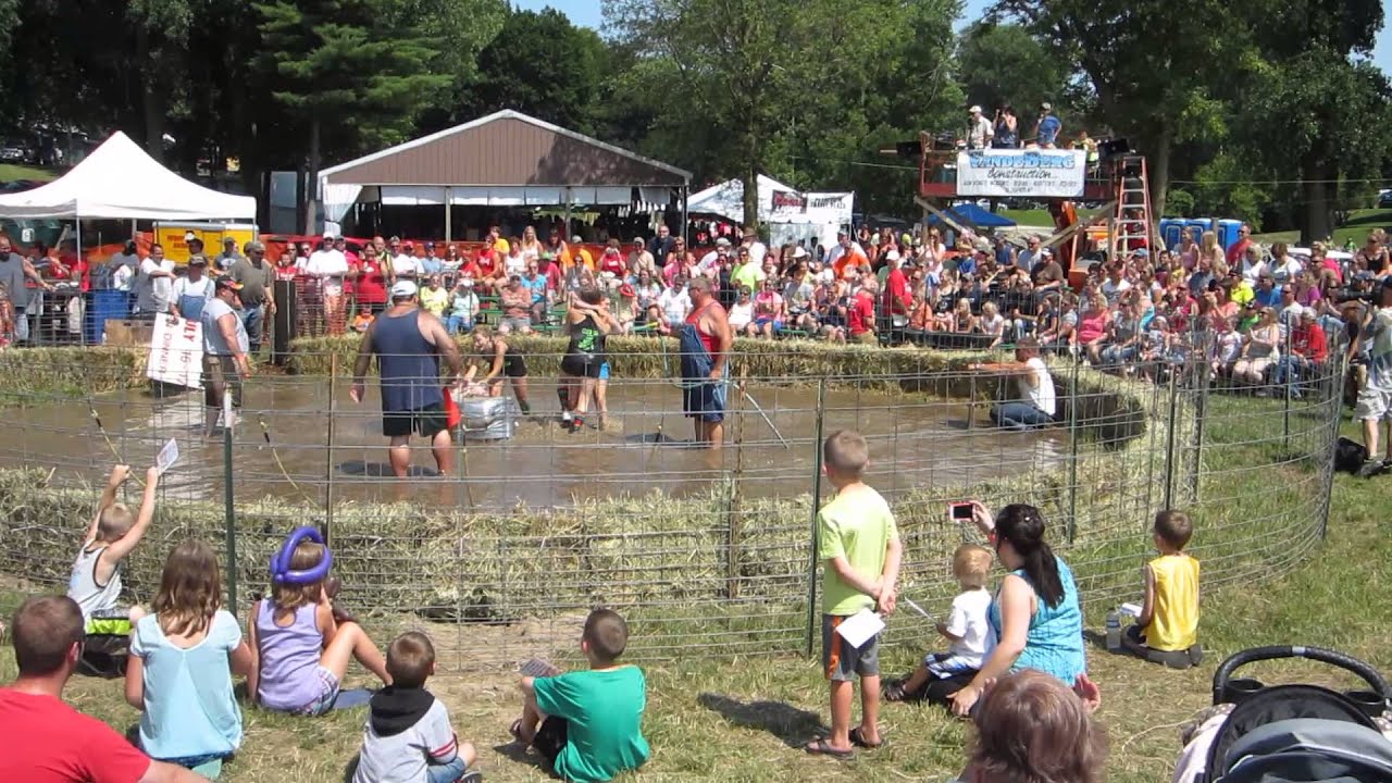 Pork Processors Hog Wrestling 7/20/2013 - YouTube