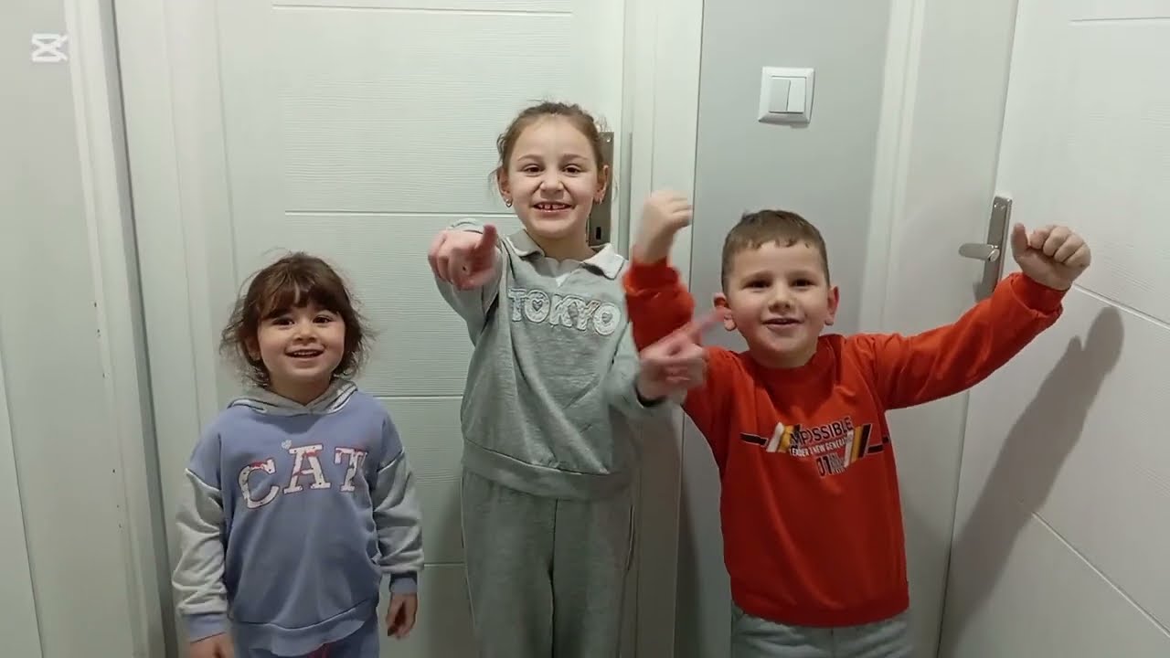 SQUİD GAME OYUNUNU OYNADIK. YEŞİL IŞIK KIRMIZI IŞIK Hareket eden elenir ...