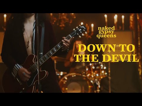 Naked Gypsy Queens - \