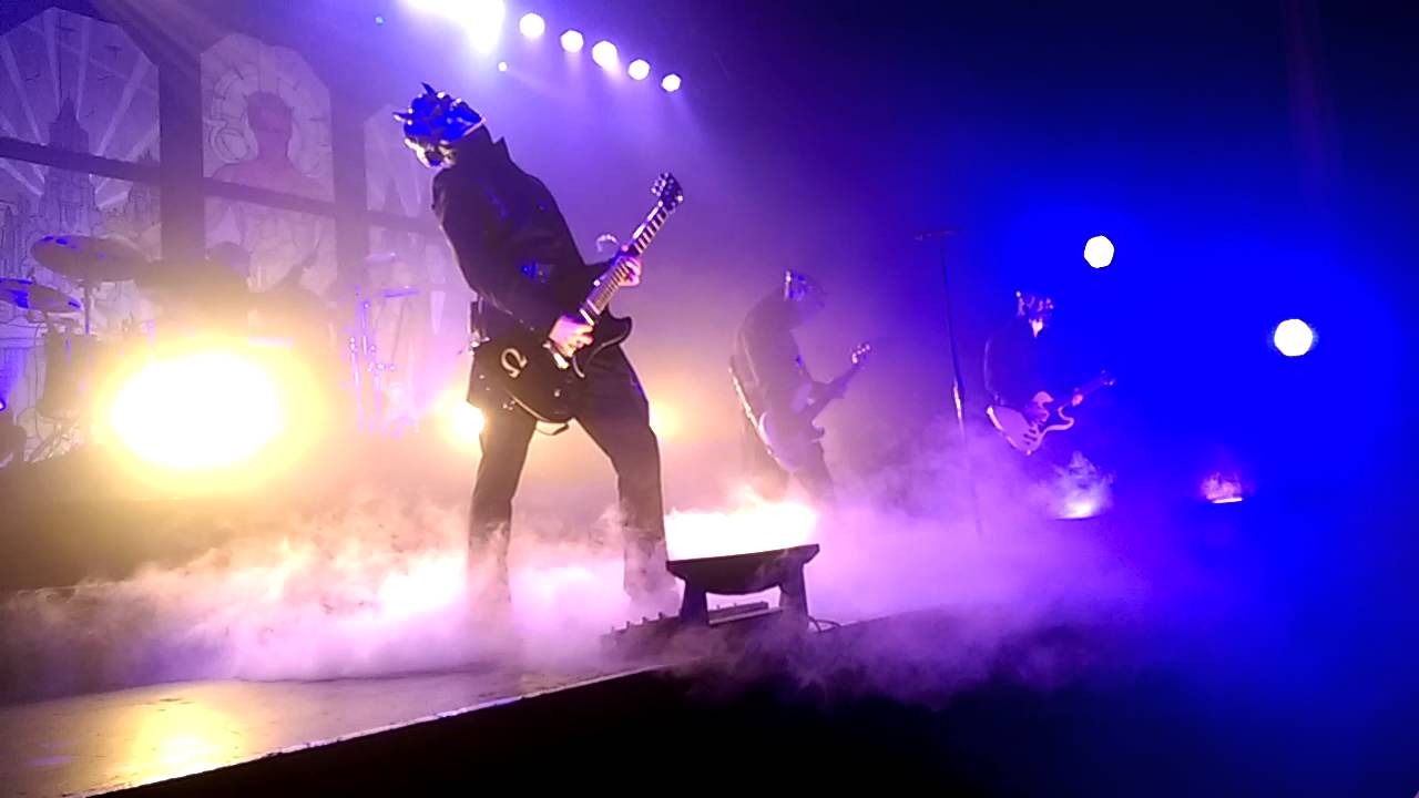 Devil Church and Cirice - Ghost at O2 ABC Glasgow 18 Dec 15 - YouTube