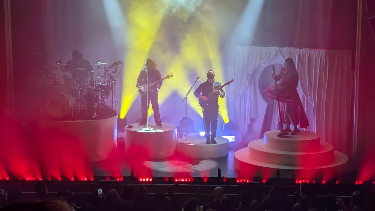 Poppy - Vital - Seattle 3/14/25 - YouTube
