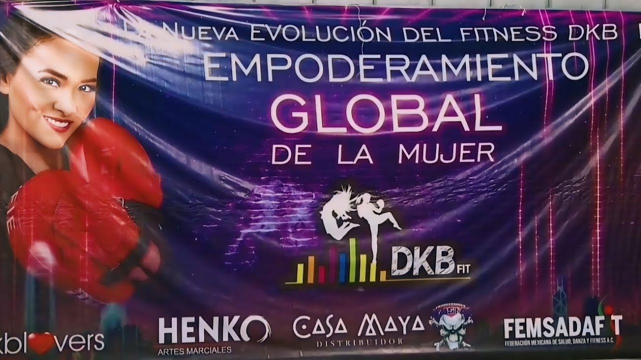 Fit DKB con Angie y Tony Costa. - YouTube