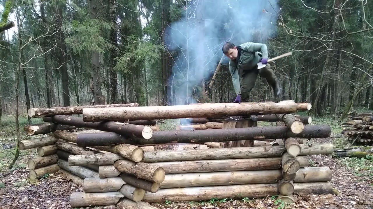bushcraft. shelter in the forest. bushcraft village - YouTube