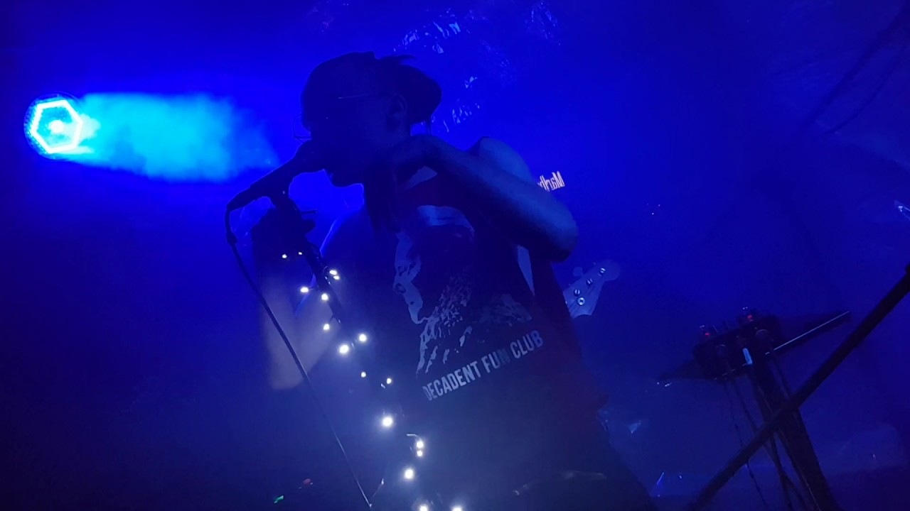 Decadent Fun Club - Dead Things Never Smell Good , Znajomi Znajomych 19 ...