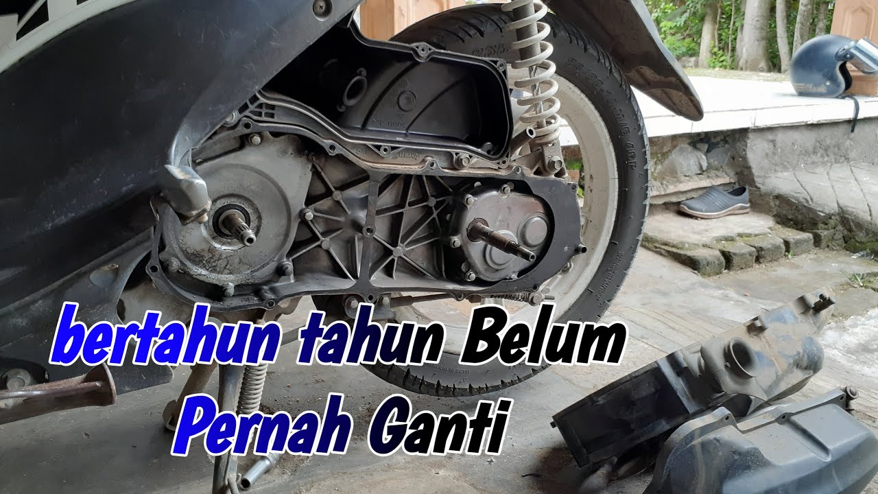 bongkar CVT MIO J - YouTube