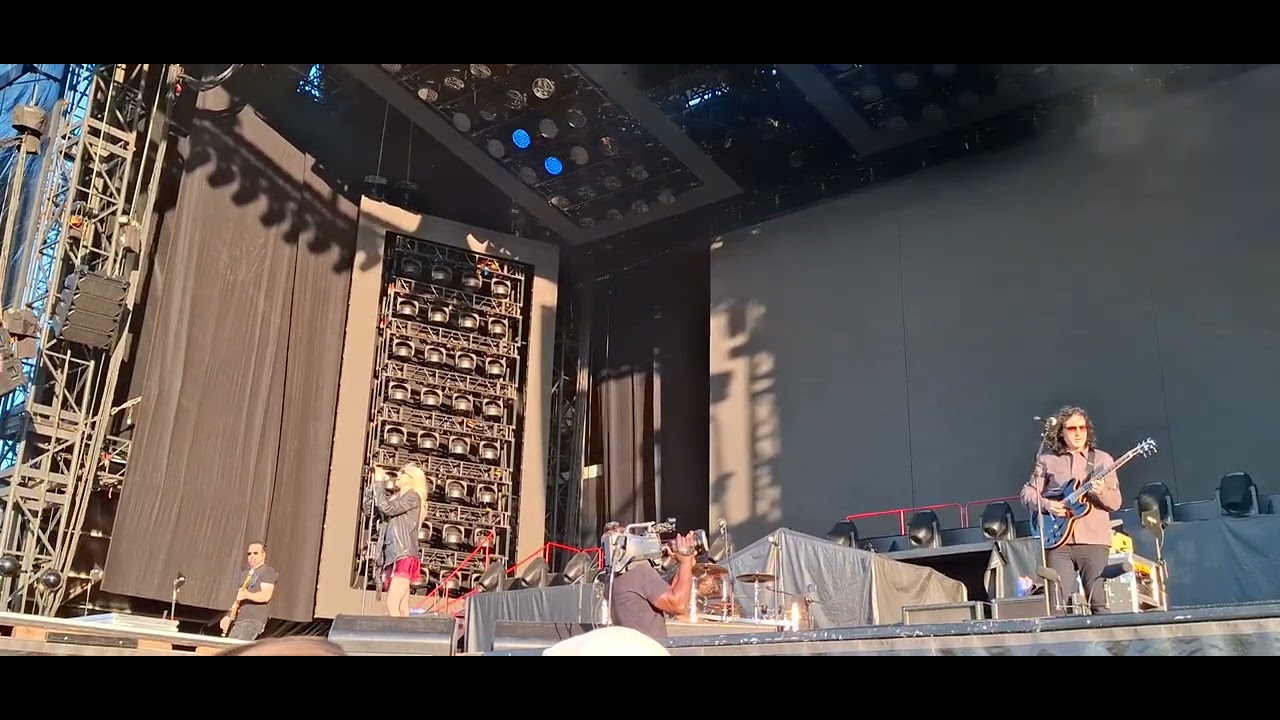 The Pretty Reckless - Death by Rock and Roll (Bratislava, 2024.07.21 ...