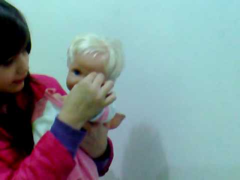 Demonstração da Boneca Miracle Baby - YouTube