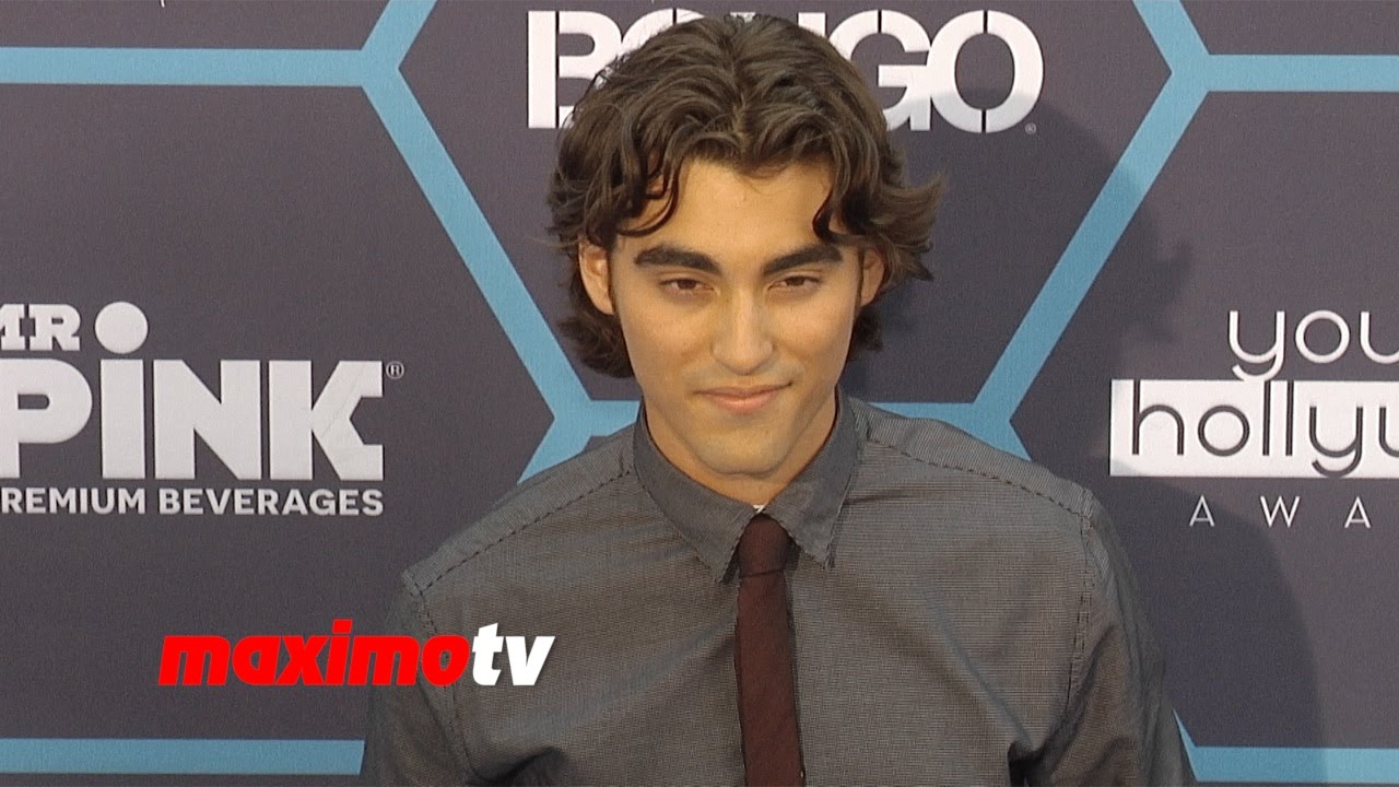 Blake Michael | 2014 Young Hollywood Awards | Arrivals - YouTube