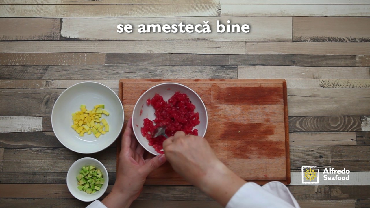 Alfredo Seafood - Tartar de ton rosu cu avocado & mango - YouTube