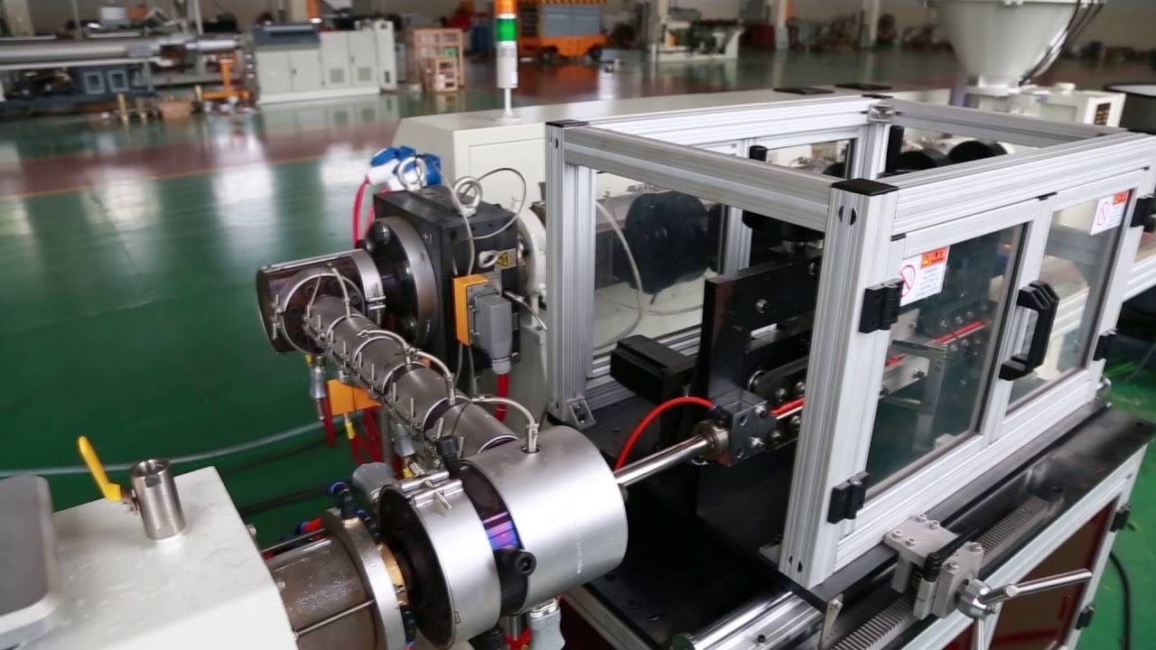 Round Drip Irrigation Pipe Machine - YouTube