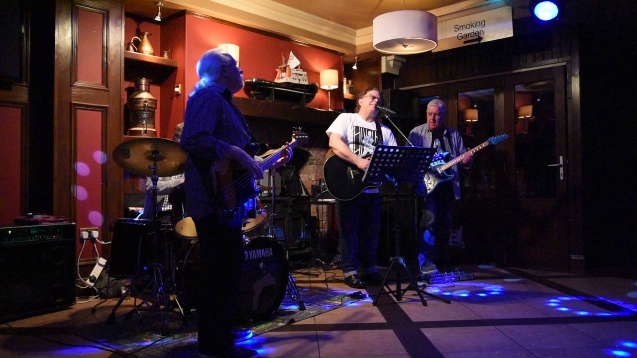 Bowana live track 1 - YouTube