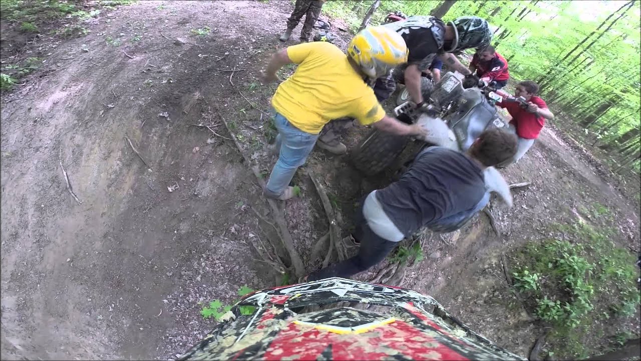 MEMORIAL DAY 2015 THE BAT QUAD CLIMBS HILLS - YouTube