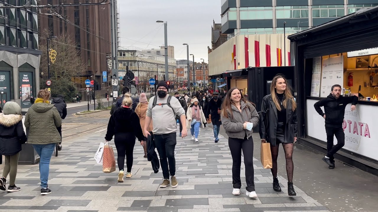 London uk 🇬🇧 Croydon Town Centre Walk - Saturday afternoon 11/12/2021 ...