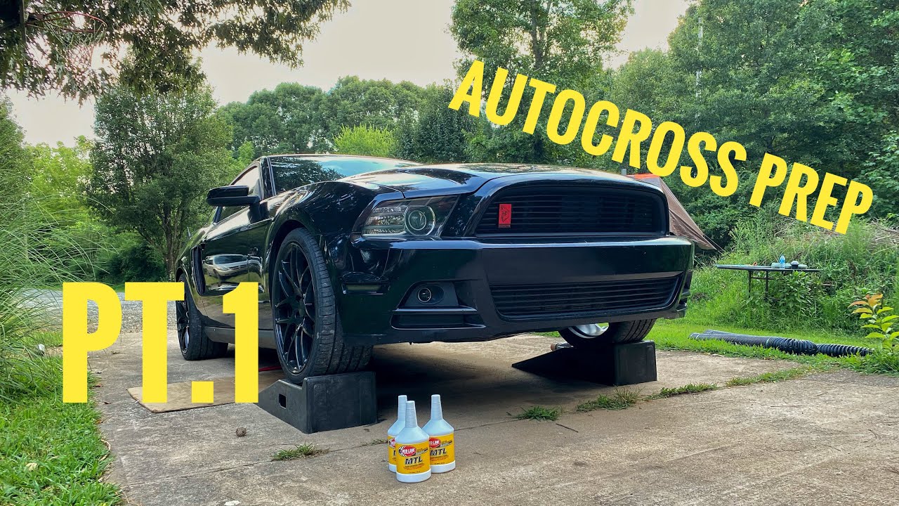Prepping the mustang for auto cross Pt.1 - YouTube