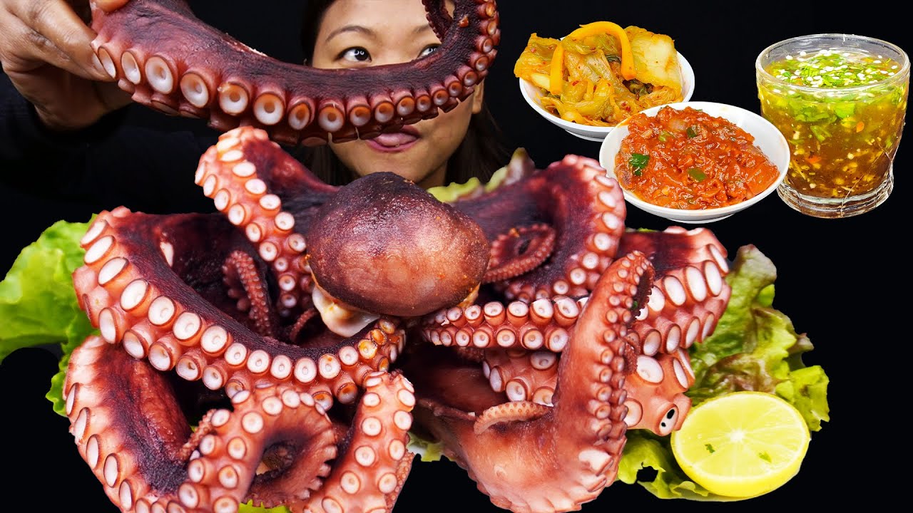 EATING WHOLE OCTOPUS | SEA FOOD MUKBANG | KOREAN BLACK BEAN NOODLE ...