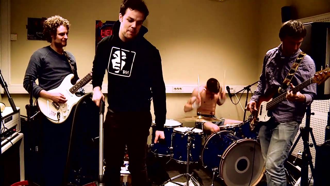 Shallow Yellow ferri.mov - YouTube