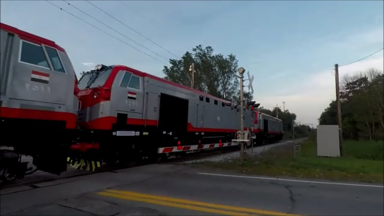 3 Egyptian Railways Engines on GE Test Train - YouTube
