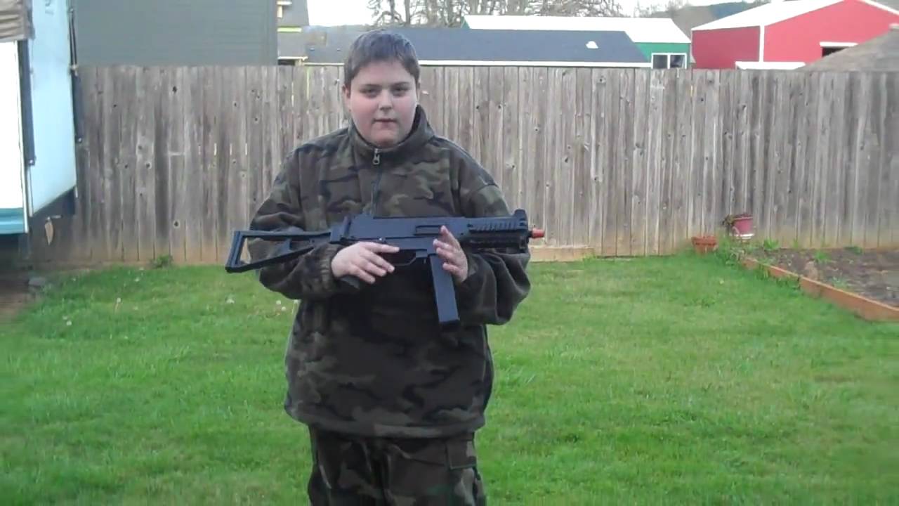 classic army ump(umc) reveiw - YouTube